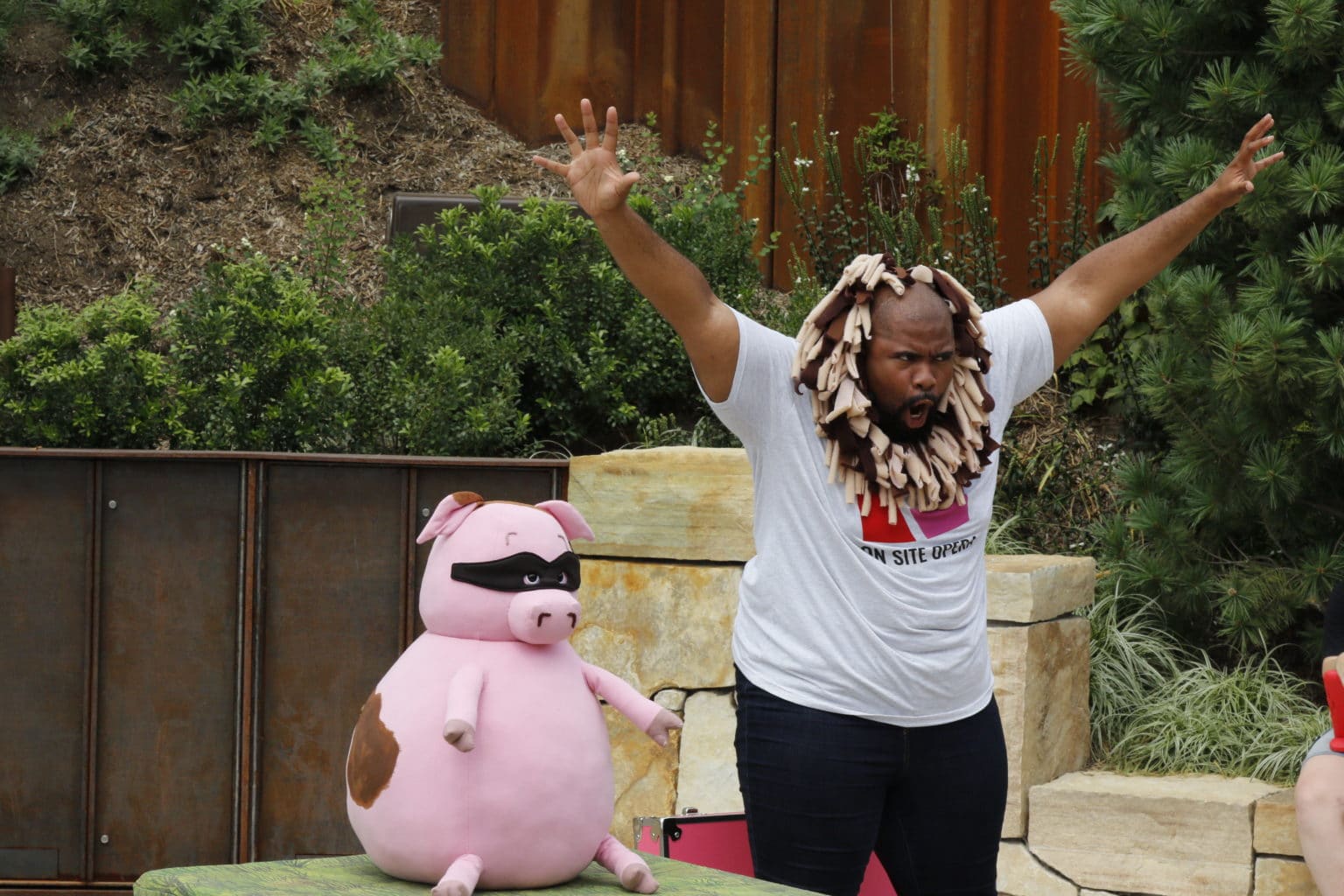 The Perfect Pig/Tapestry of New York - On Site Opera